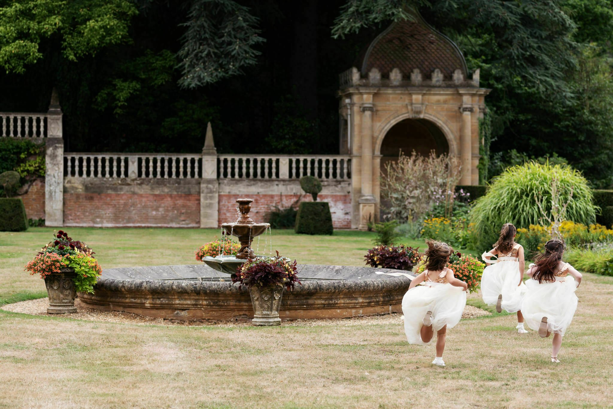 Tylney Hall Wedding Photography - Sarah & Daniel's Summer Wedding