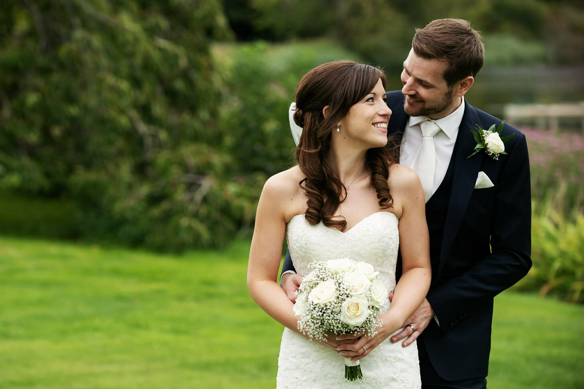 Hexton Manor Wedding Photographer - Nicola and Chris' wedding