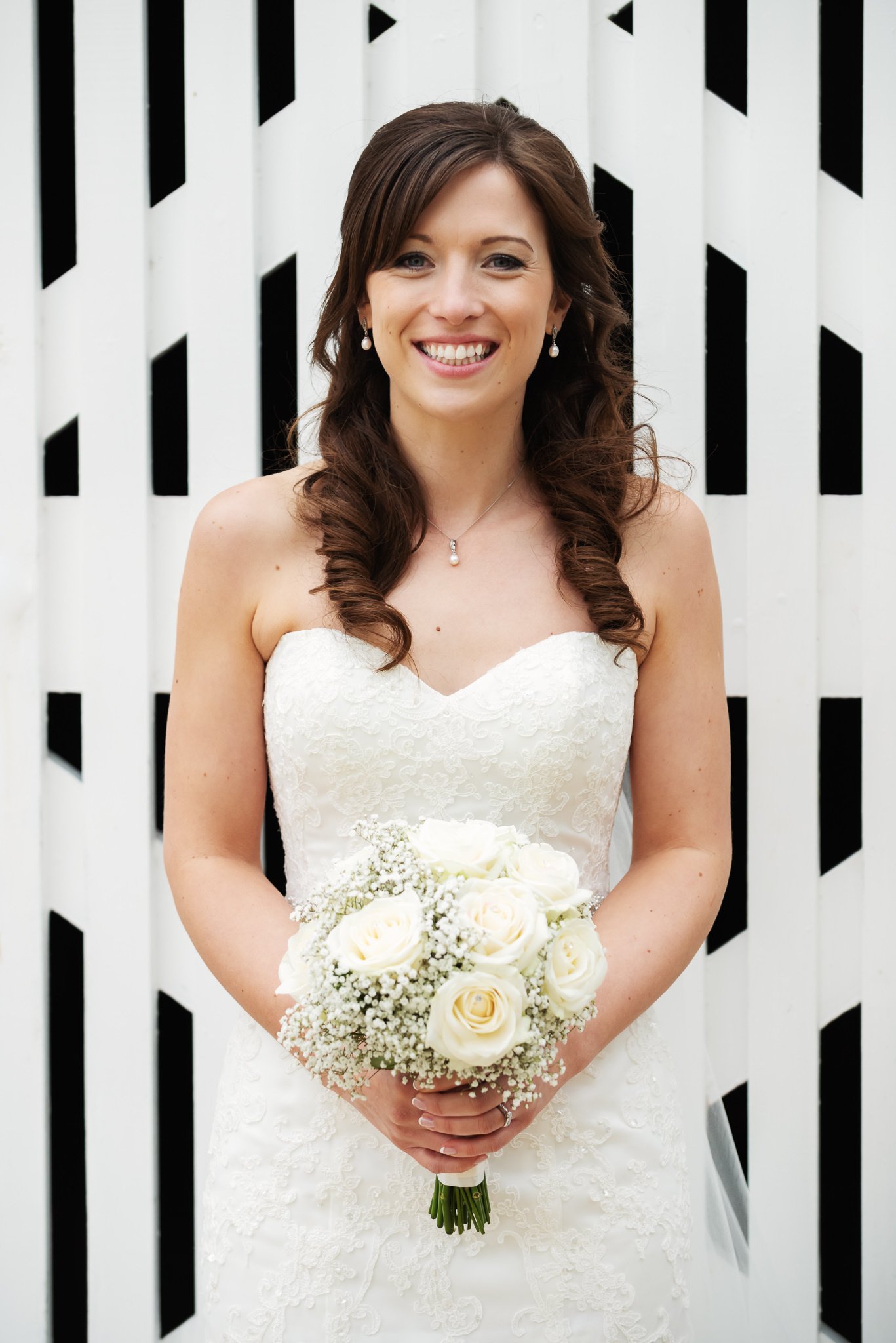 Hexton Manor Wedding Photographer - Nicola and Chris' wedding