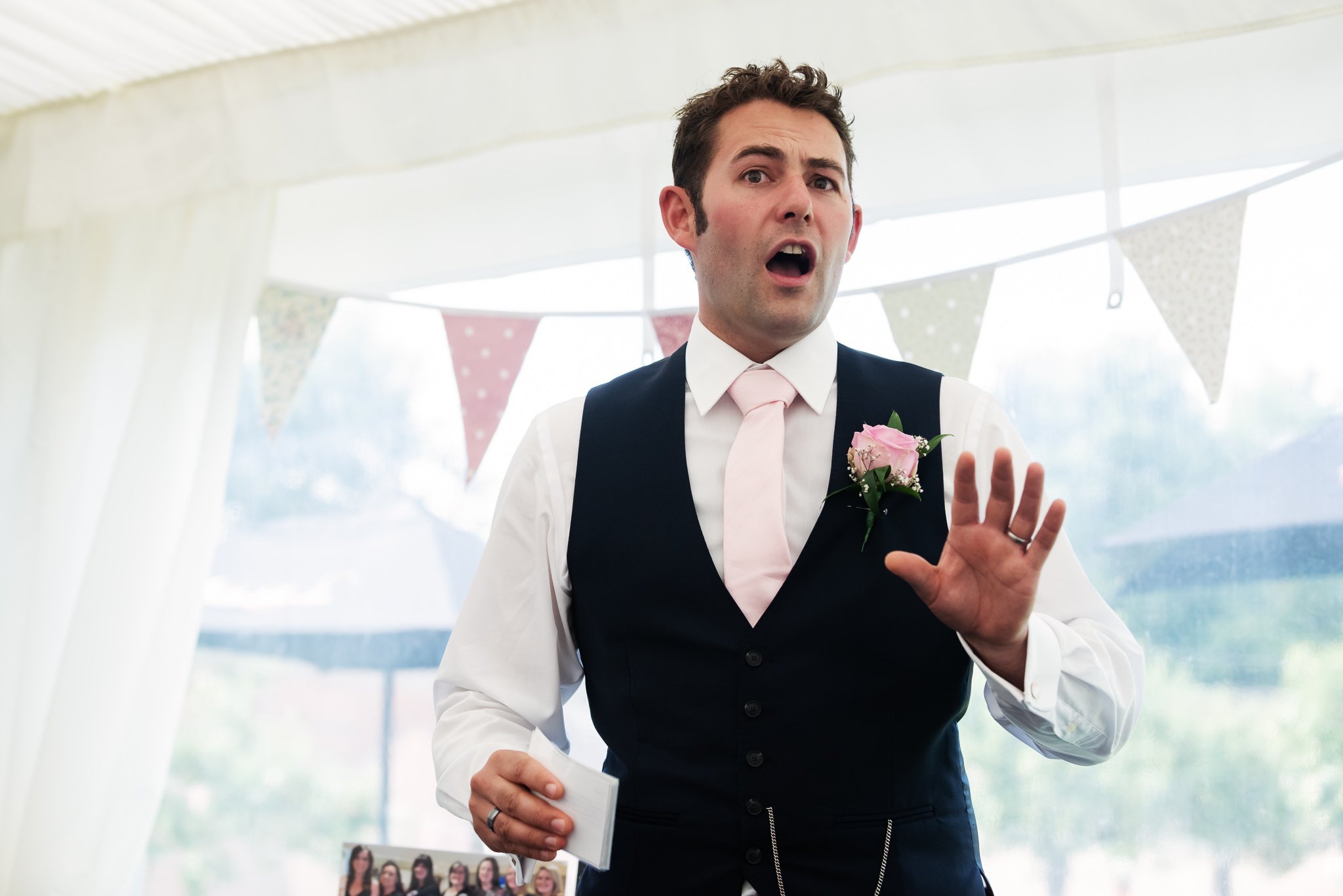 Hexton Manor Wedding Photographer - Nicola and Chris' wedding