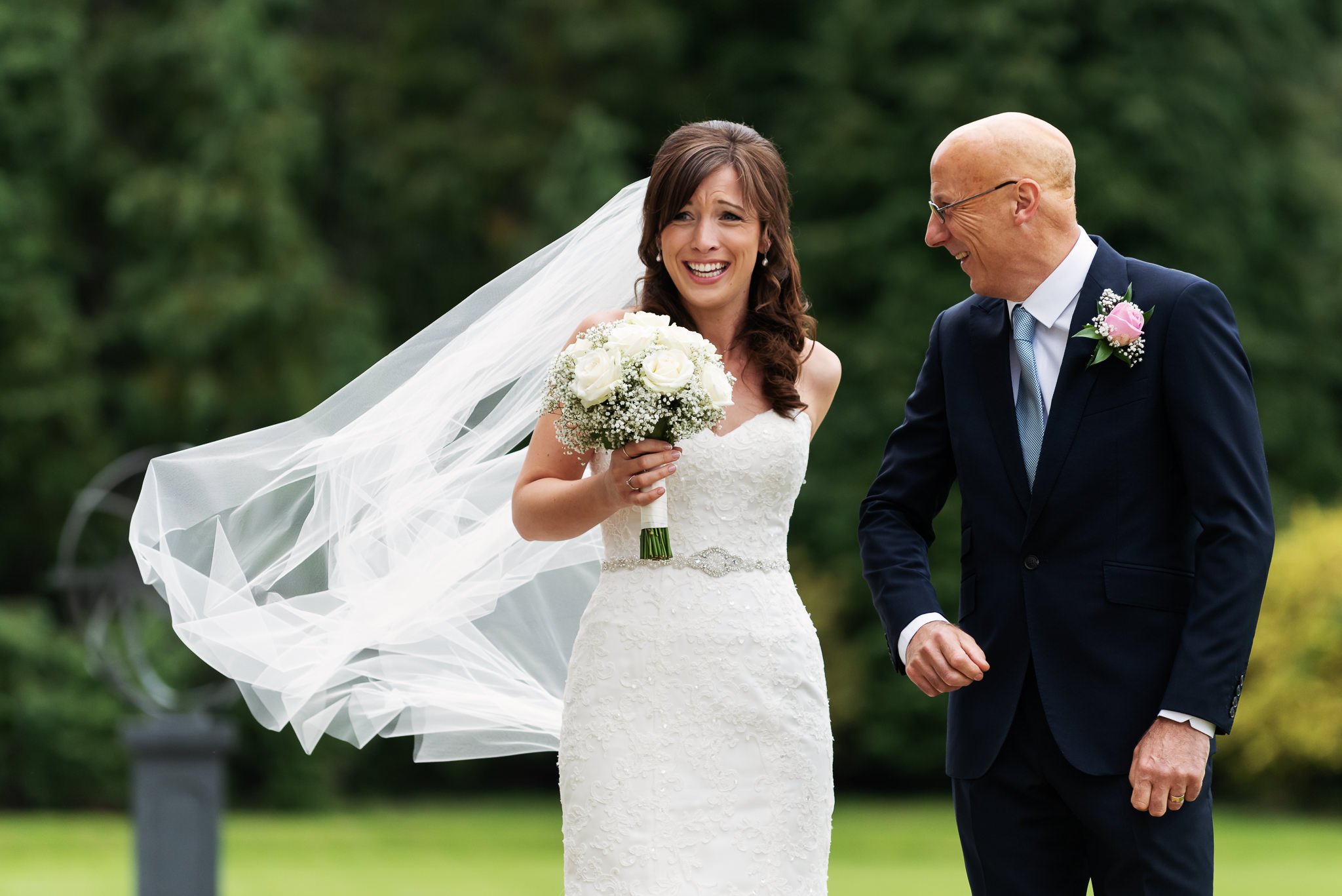 Hexton Manor Wedding Photographer - Nicola and Chris' wedding