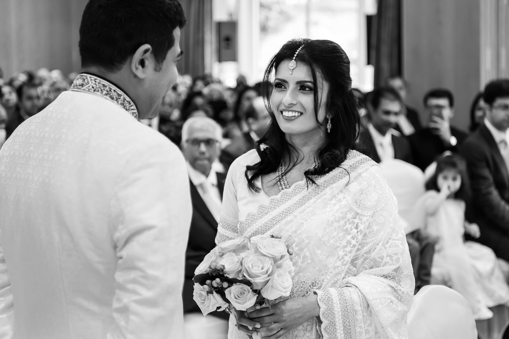 Shendish Manor Hindu Wedding Photographer | Tesa & Avi